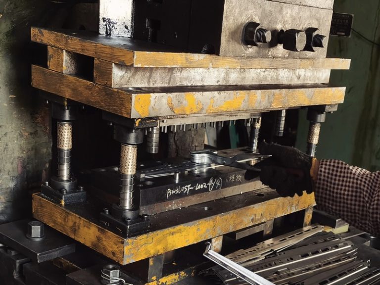 Great Briefly The Basic Process Of Stamping - MxmParts